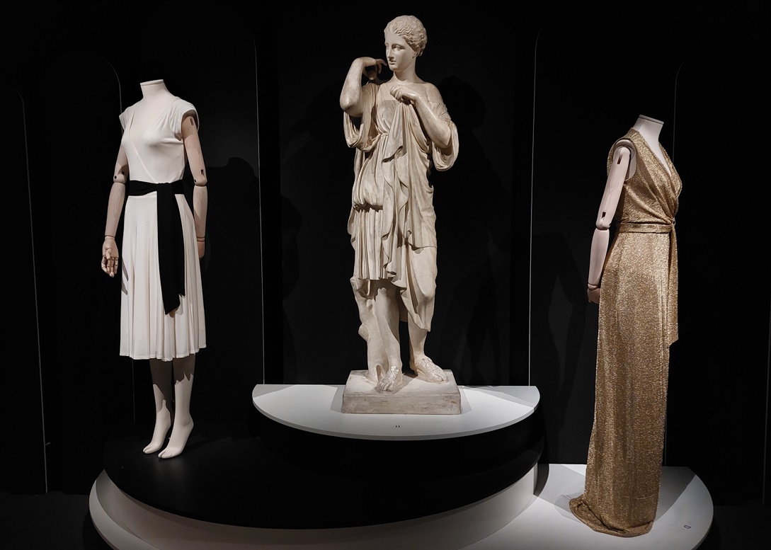 De beroemde wikkeljurk van Diane von Furstenberg – T w e e d e h a n d ...